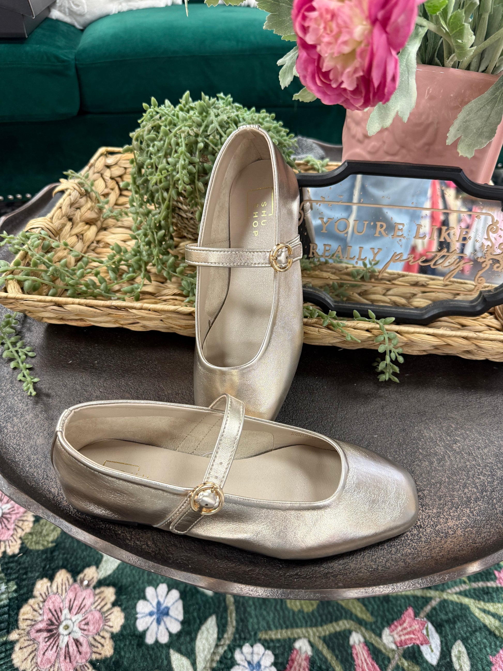 Annabelle - Gold – Roots & Wings Boutique